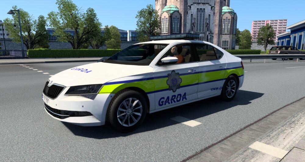 EUROPE POLICE PACK V1.4 - ETS2 mods download
